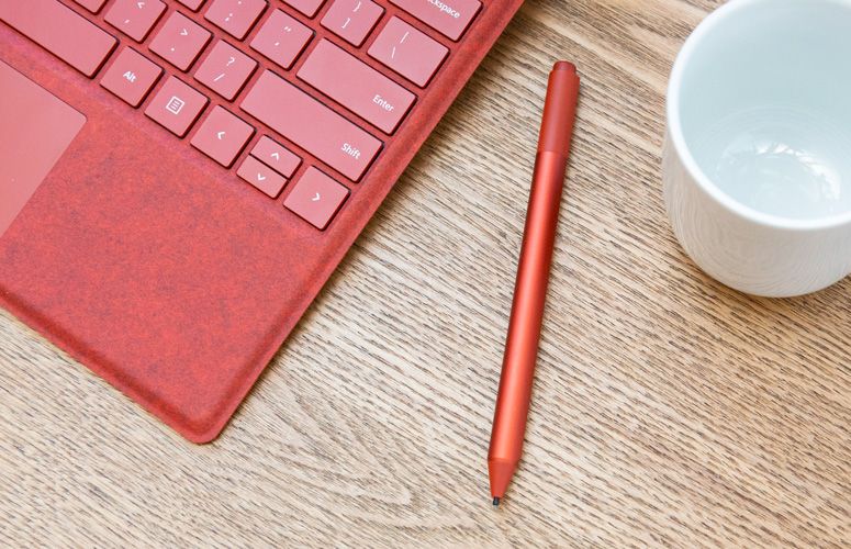 Microsoft Surface Pro 7 Review - Benchmarks and Specs | Laptop Mag
