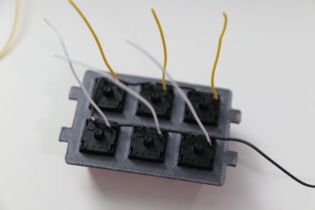 How to Build a Raspberry Pi Pico-Powered Stream Deck Keypad | Tom's Hardware