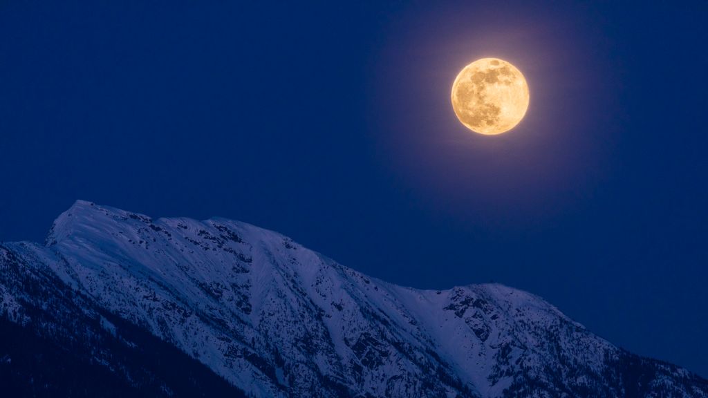 13 must-see moon events in 2026: Eclipses, supermoons, conjunctions and ...