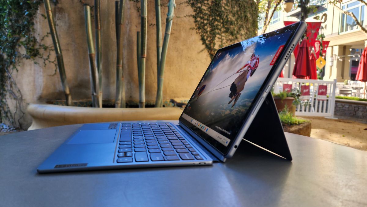 Lenovo IdeaPad Duet 5i (Gen 7) review: Surface Pro aspirations with ...