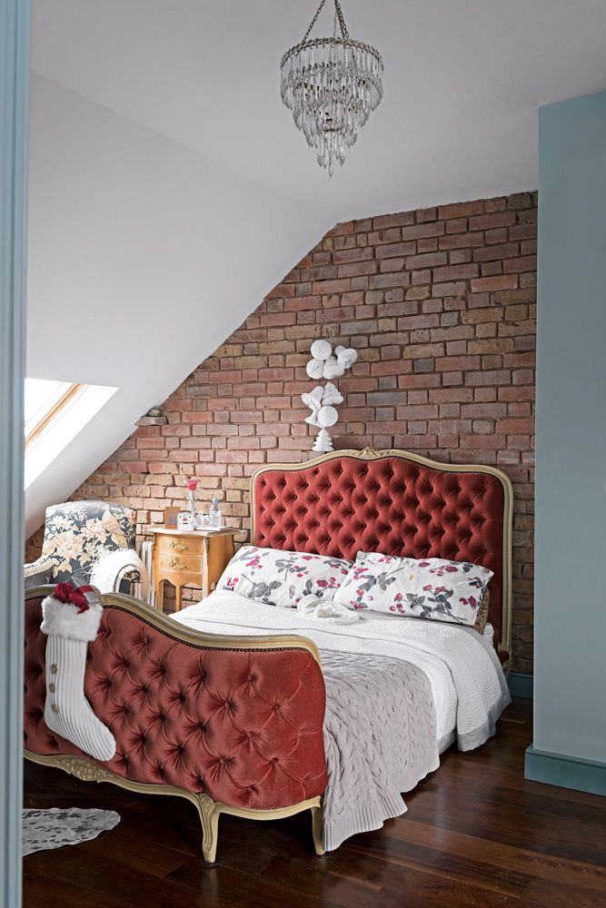 Step inside this Victorian house in northwest London oozing confident ...