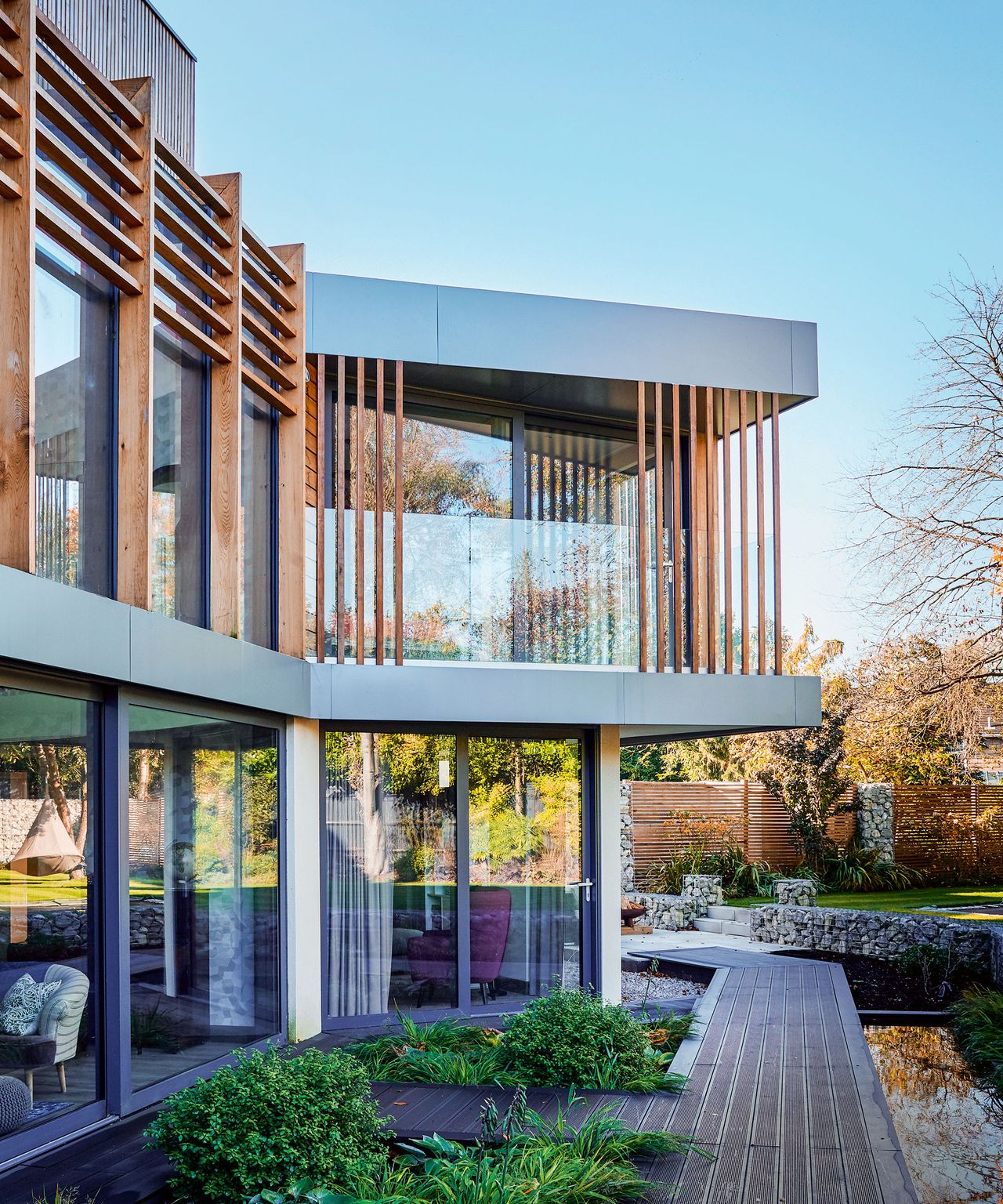 Deck edging ideas: 10 best ways to edge a deck | Homes and Gardens