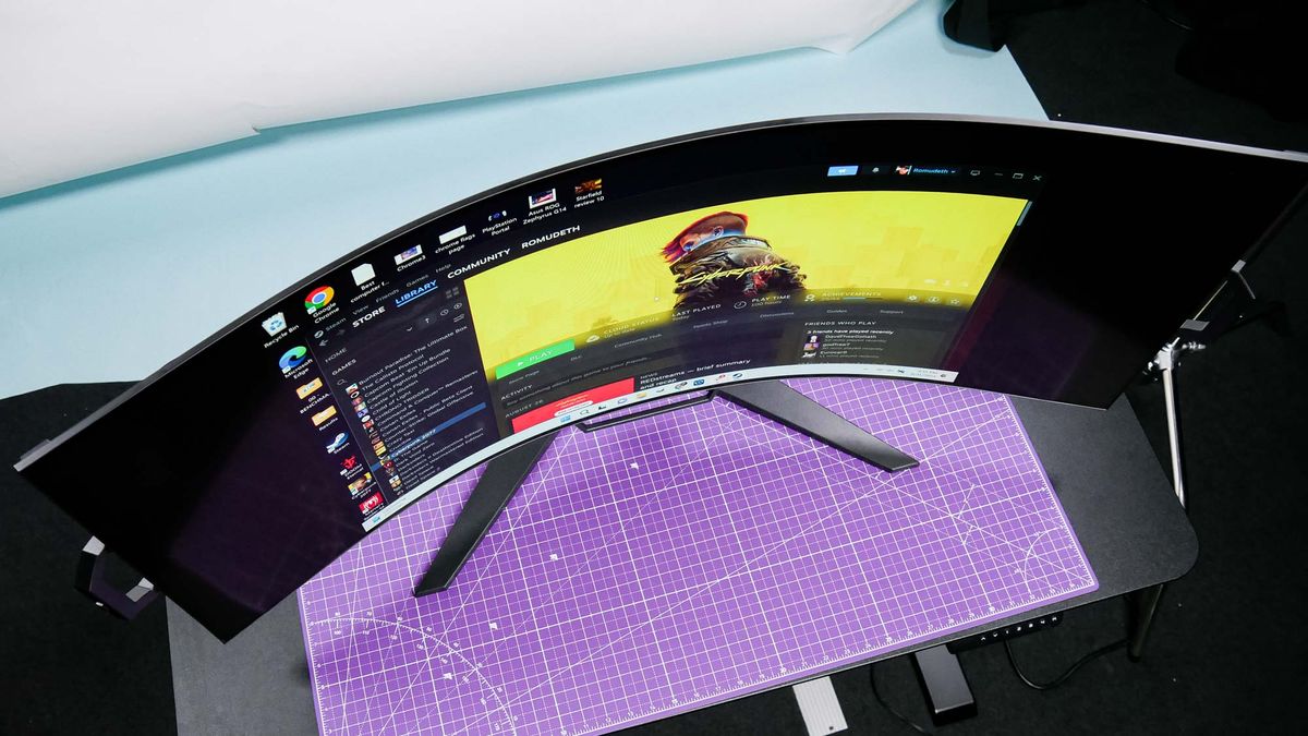Corsair Xeneon Flex review: Behind the curve | Tom's Guide