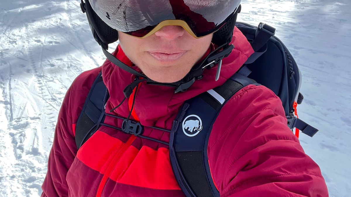 Ibex Wool Aire Hoodie review | Advnture