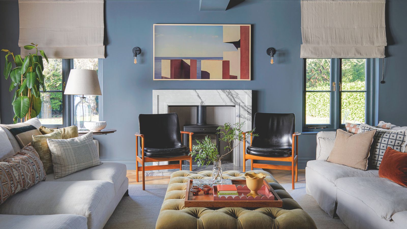 How do you choose a color scheme for a living room? Designers share ...