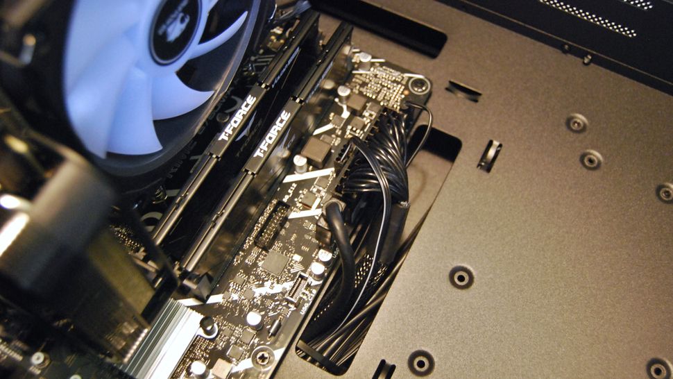 iBuyPower Slate 8 Mesh review: Competitively priced gaming PC that ...