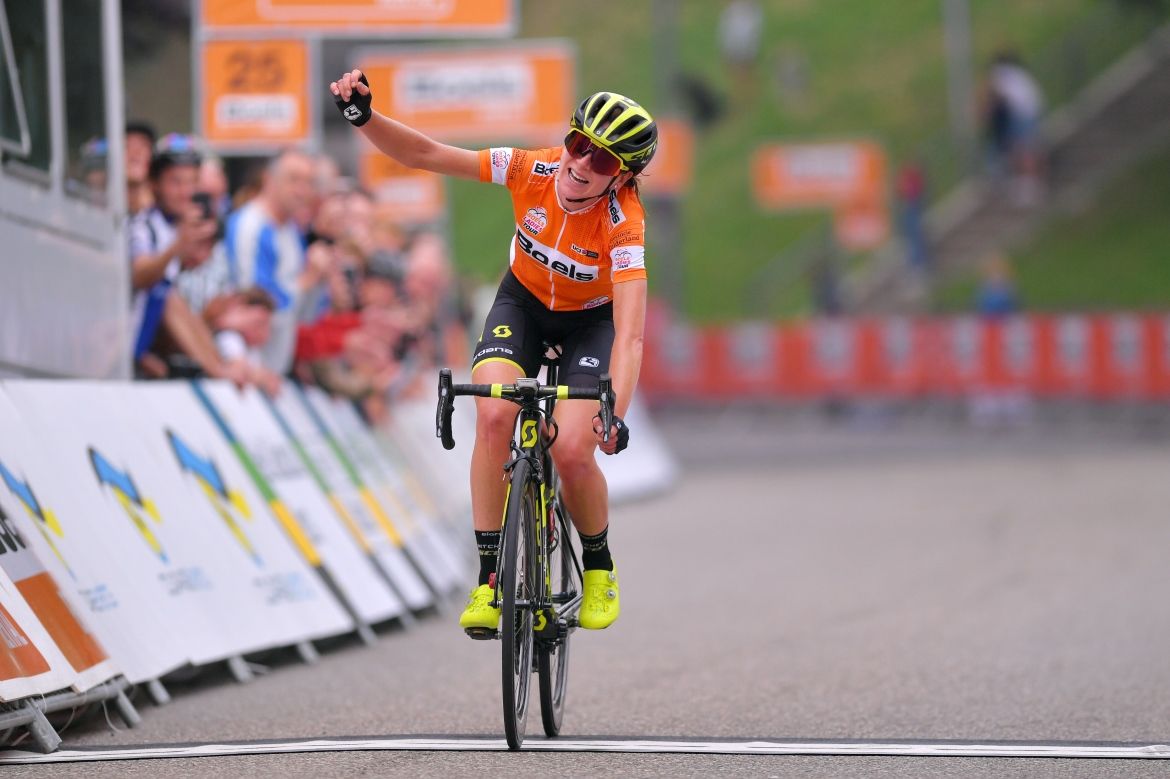 Van Vleuten overcomes off-course detour to win in Boels Ladies Tour ...