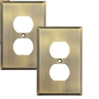 How to hide your electrical sockets with paint, and what not to do ...