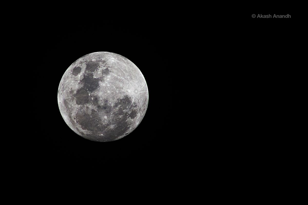 In Photos: The Snow Moon Lunar Eclipse & Comet 45P Close Encounter ...