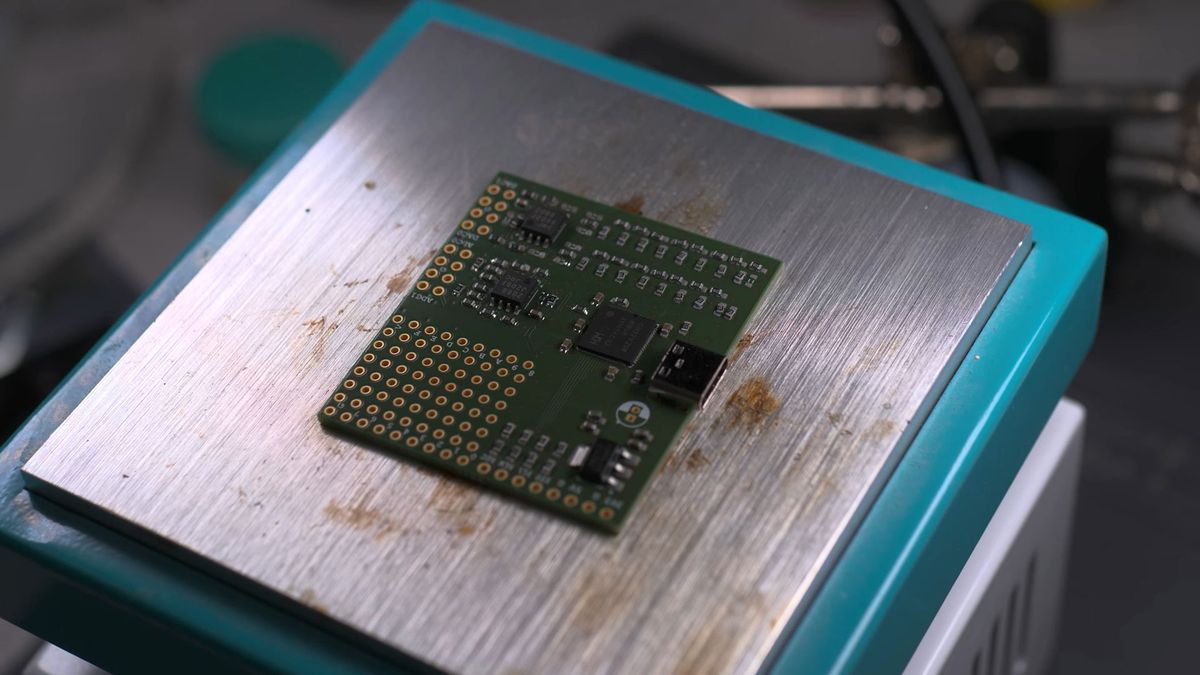 Remaking a Commodore 64 Datasette from 1982 using 1993 microcassette ...