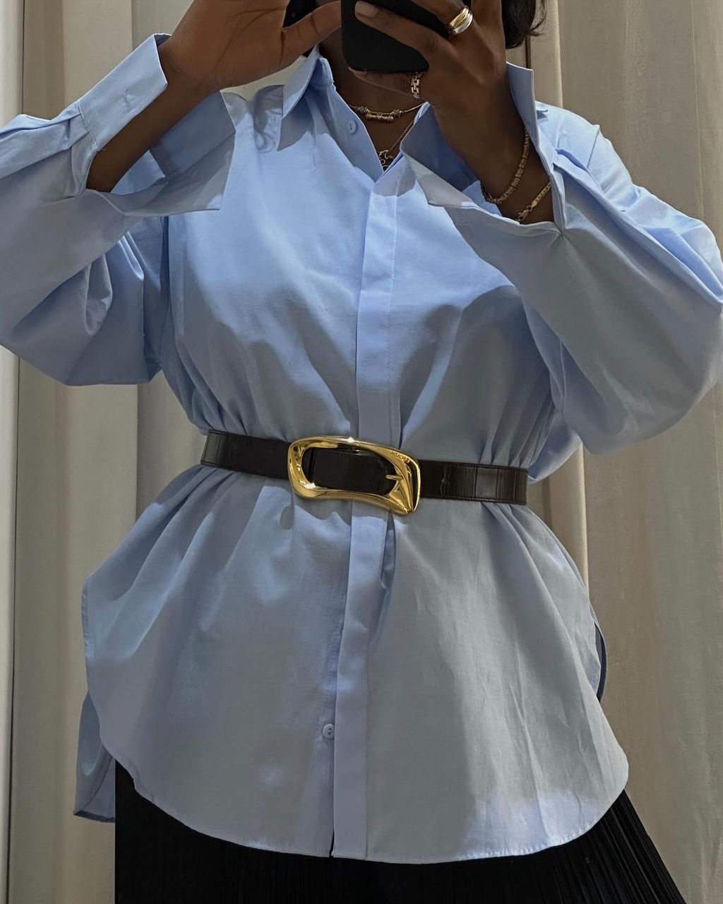 If You Like Timeless Fashion, You Should Own These 16 Staples | Who ...