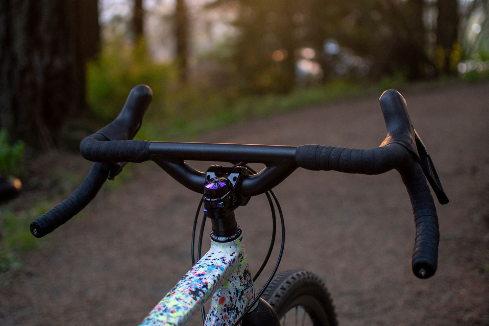 Redshift's funky new Top Shelf Handlebar is made for those who want ...