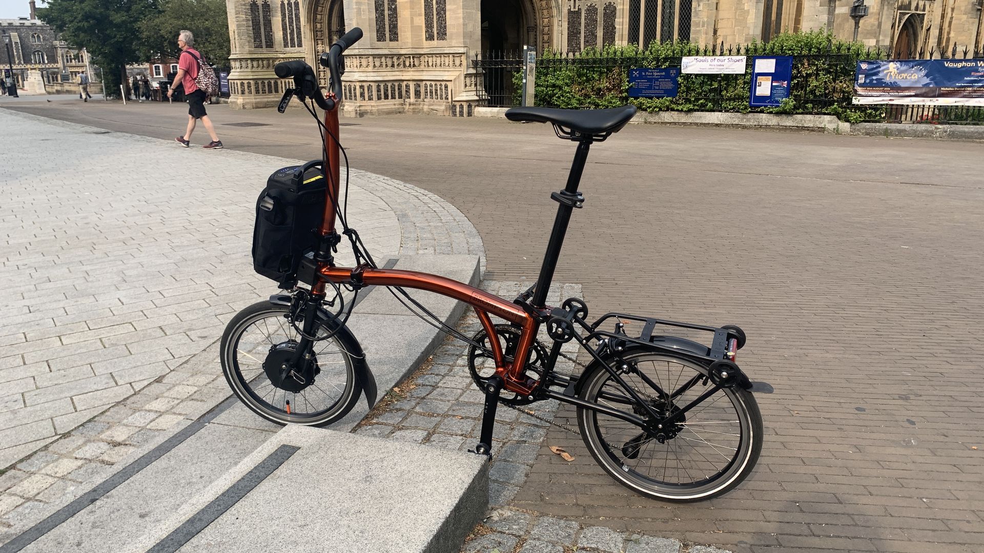 Brompton Electric P Line Urban review: an addictive and enjoyable ...