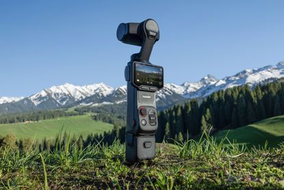 Can Insta360’s Luna Ultra shake up the monocultural action camera ...