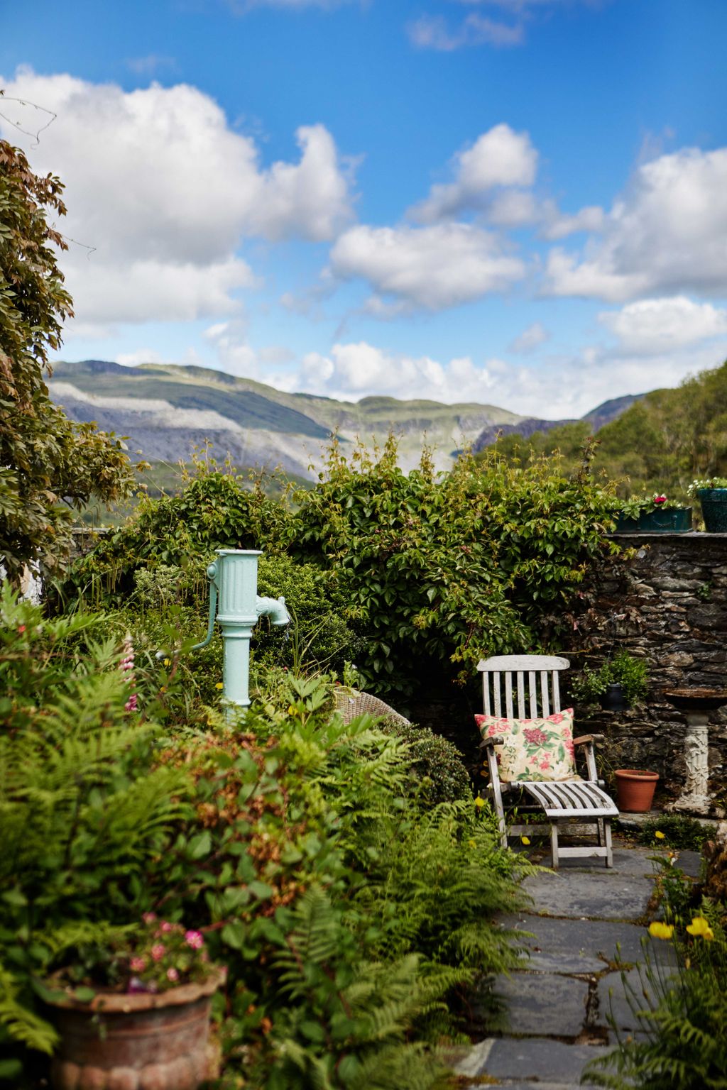 Real home: be inspired by this beautiful Grade II-listed Welsh ...
