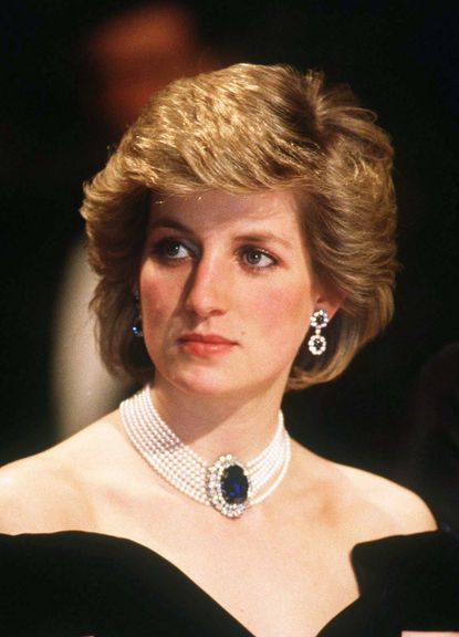 Princess Diana's most striking haircuts and styles through the decades ...