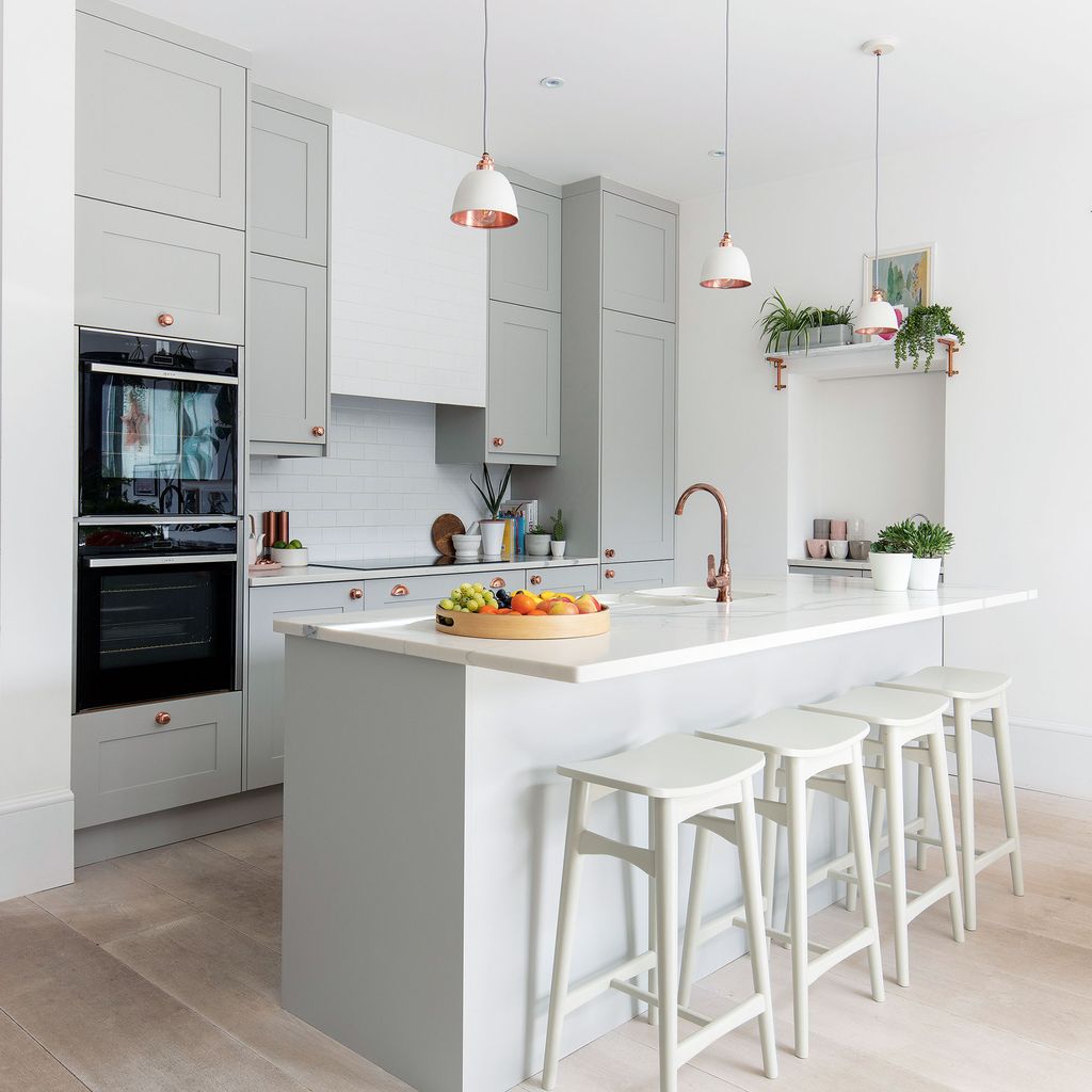 Kitchen island paint ideas to make it the star of the show | Ideal Home