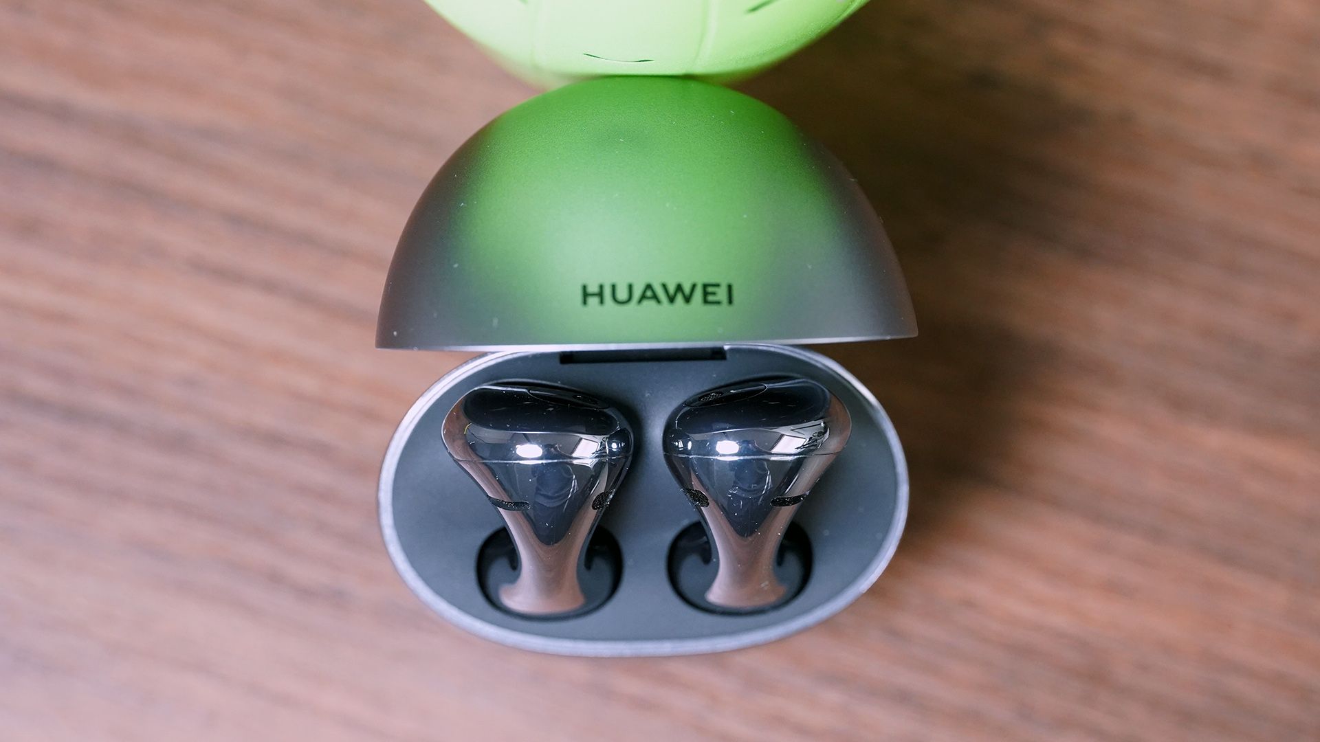 Huawei FreeBuds 5 review: dares to be different | T3