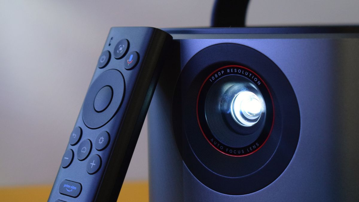 Anker Nebula Mars 3 Air Projector review: The world is your cinema ...