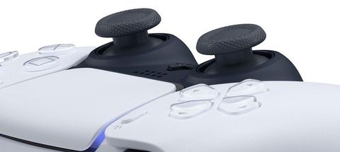 PS5 DualSense controller vs. Xbox Series X controller: Which is better ...