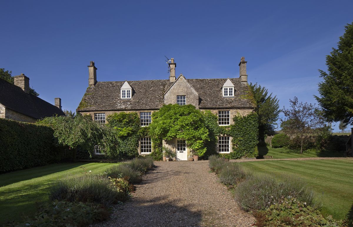 An ivy-clad manor house in one of Oxfordshire's 'most sought-after ...