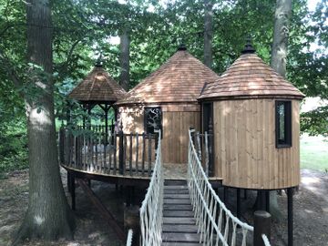 Treehouse ideas: 13 adventurous hideaways that your kids will love ...