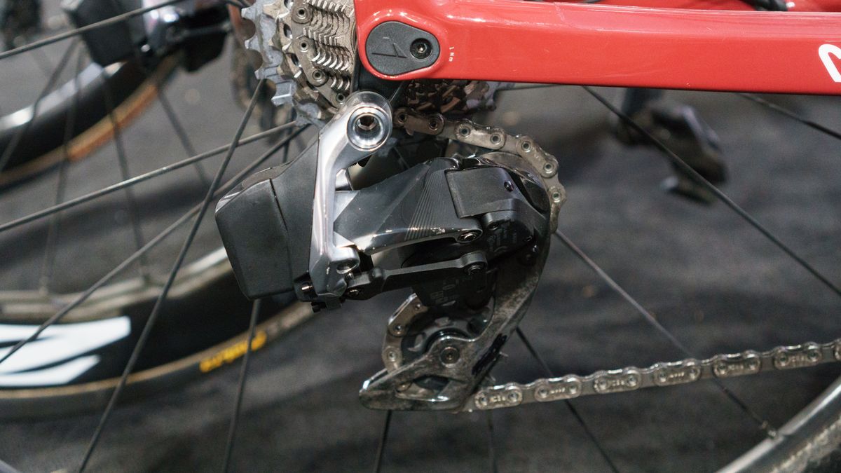 A close look at SRAMs new 12-speed eTap groupset | Cyclingnews