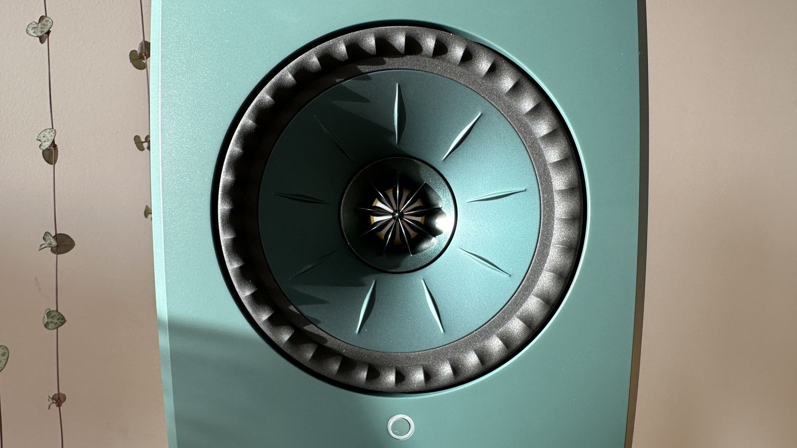 KEF LSX II LT review: audio clout without the massive cost | T3