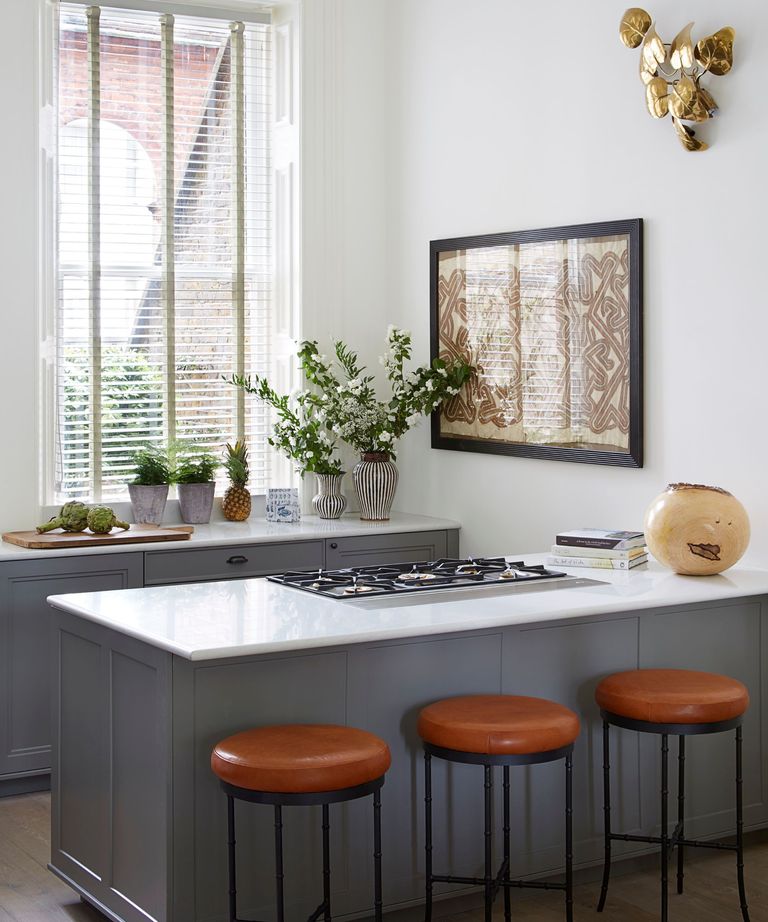 Narrow kitchen layout rules: 9 ways to make yours work better | Homes ...