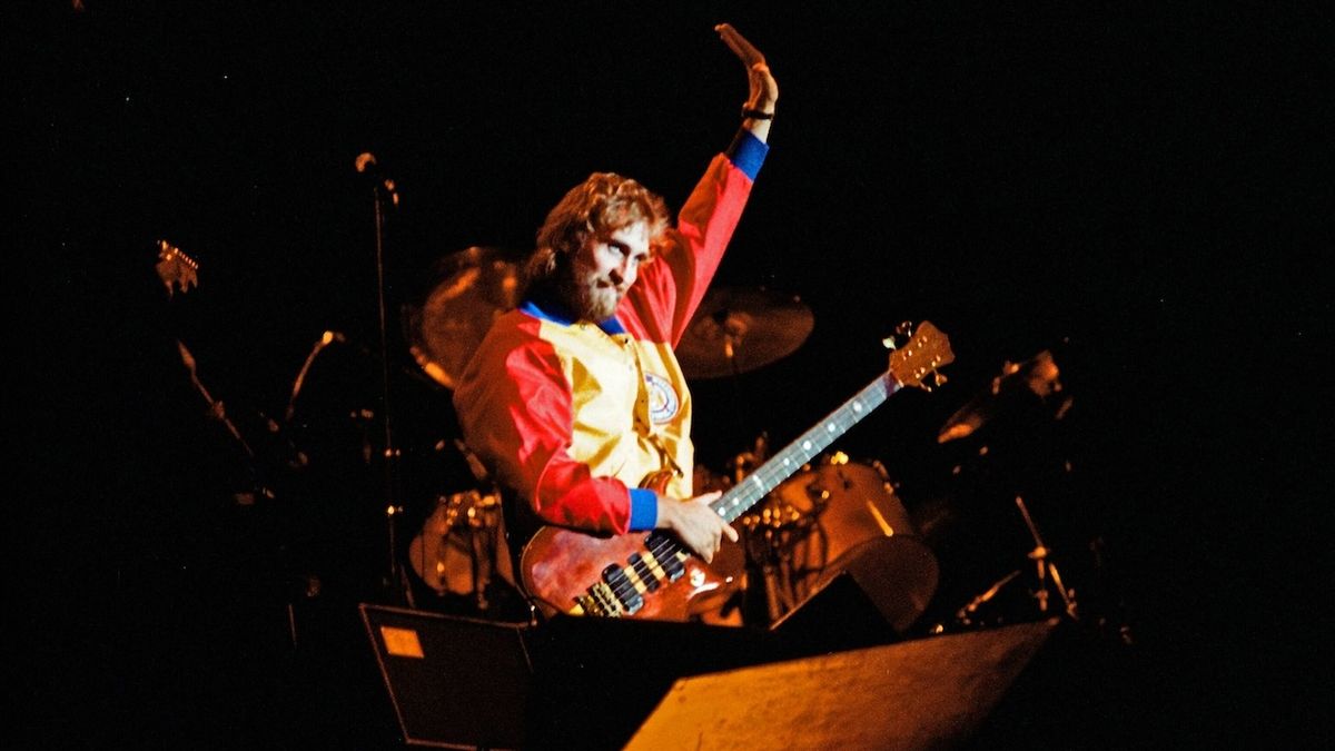 Mike Rutherford on his ‘lead bass’ approach in Genesis | Guitar World