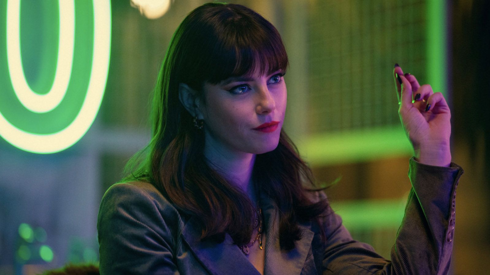 Netflix reveals first look at TV show based on huge Hollywood hit ...