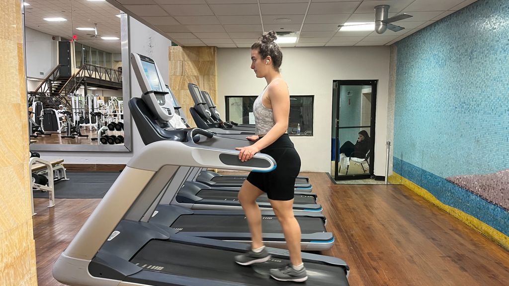 I tried incline walking for a month, and I was surprised by the results ...
