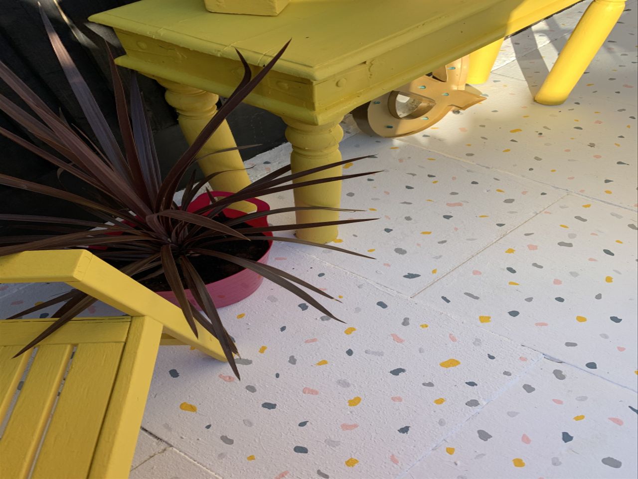 Clever but EASY tricks with paint have transformed this once ugly ...