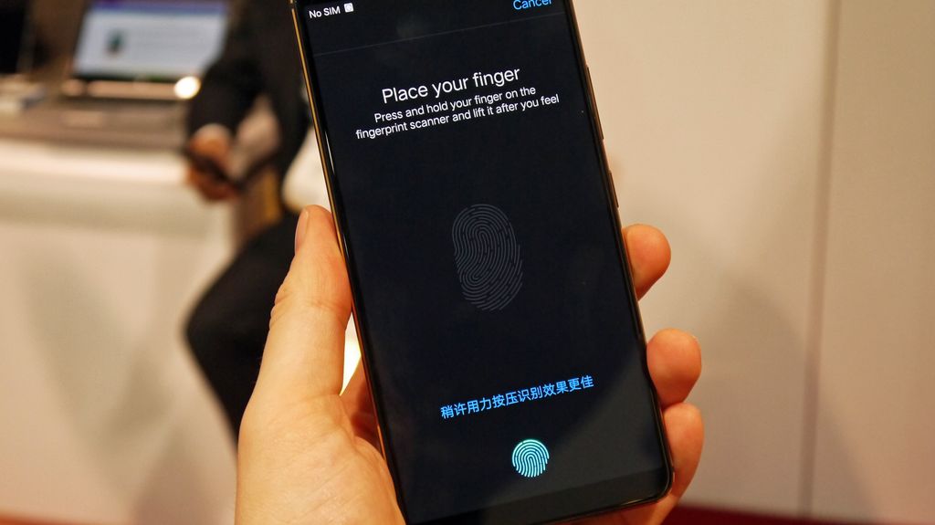 In-depth look: the world's first smartphone with an in-display ...