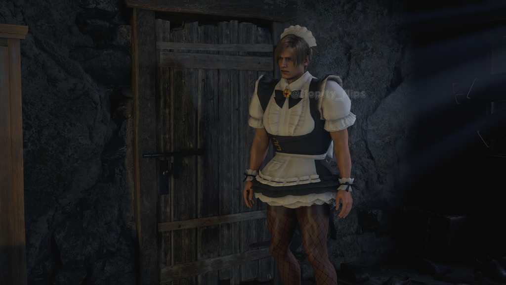 Of course the first thing modders did for the Resident Evil 4 demo was ...