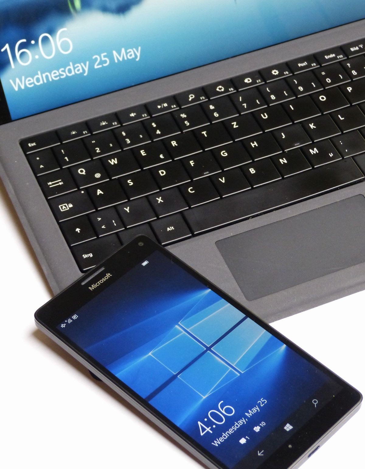 Future of the PC is an intelligent cloud that connects a family of ...