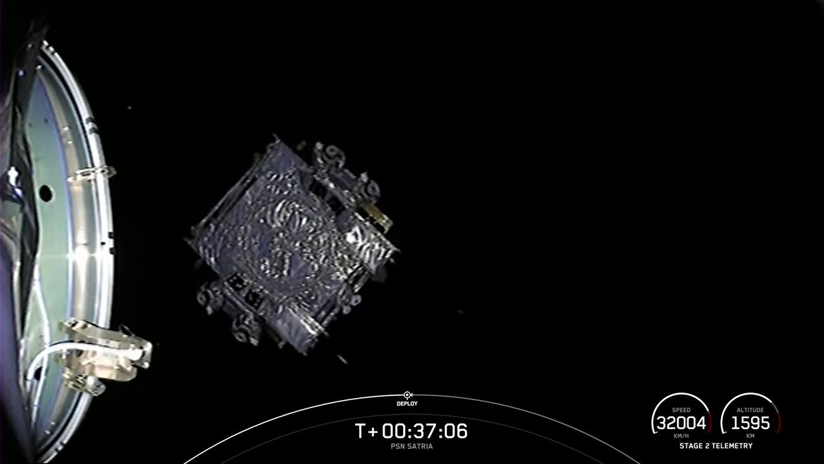 SpaceX launches SATRIA-1 communications satellite for Indonesia, lands ...