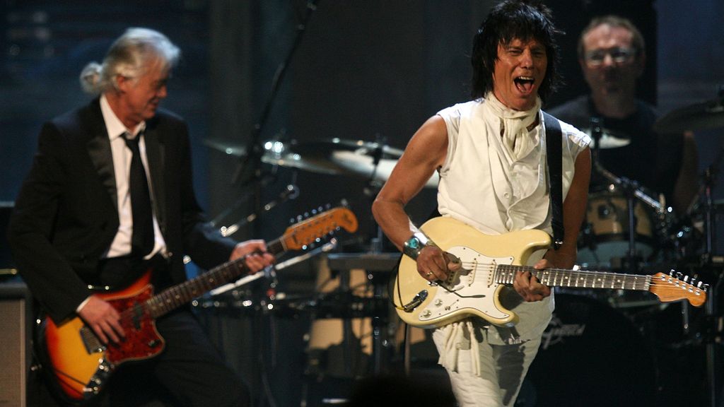 Watch Jimmy Page & Jeff Beck’s Epic Rock ‘n’ Roll Hall of Fame ...