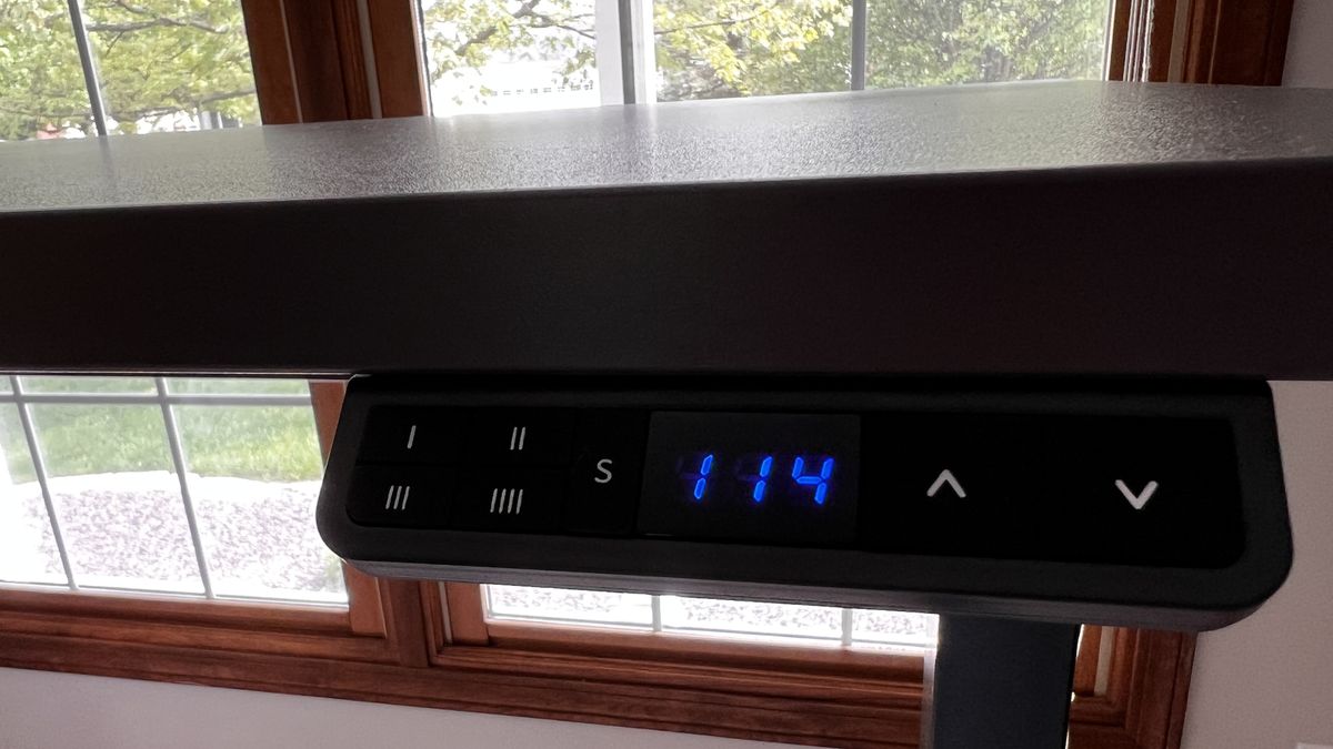 Friska Stockholm (with Bluetooth) Standing Desk Review | TechRadar