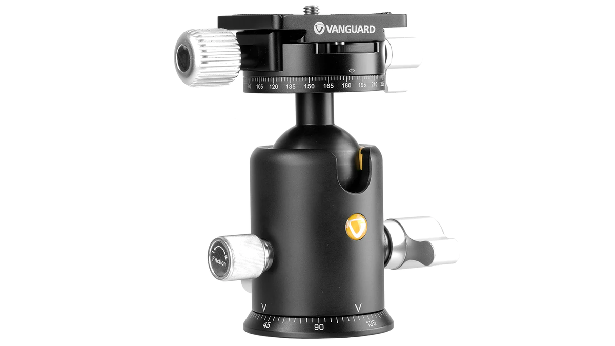 Vanguard launches its "most stable and versatile tripod ever" | Digital ...