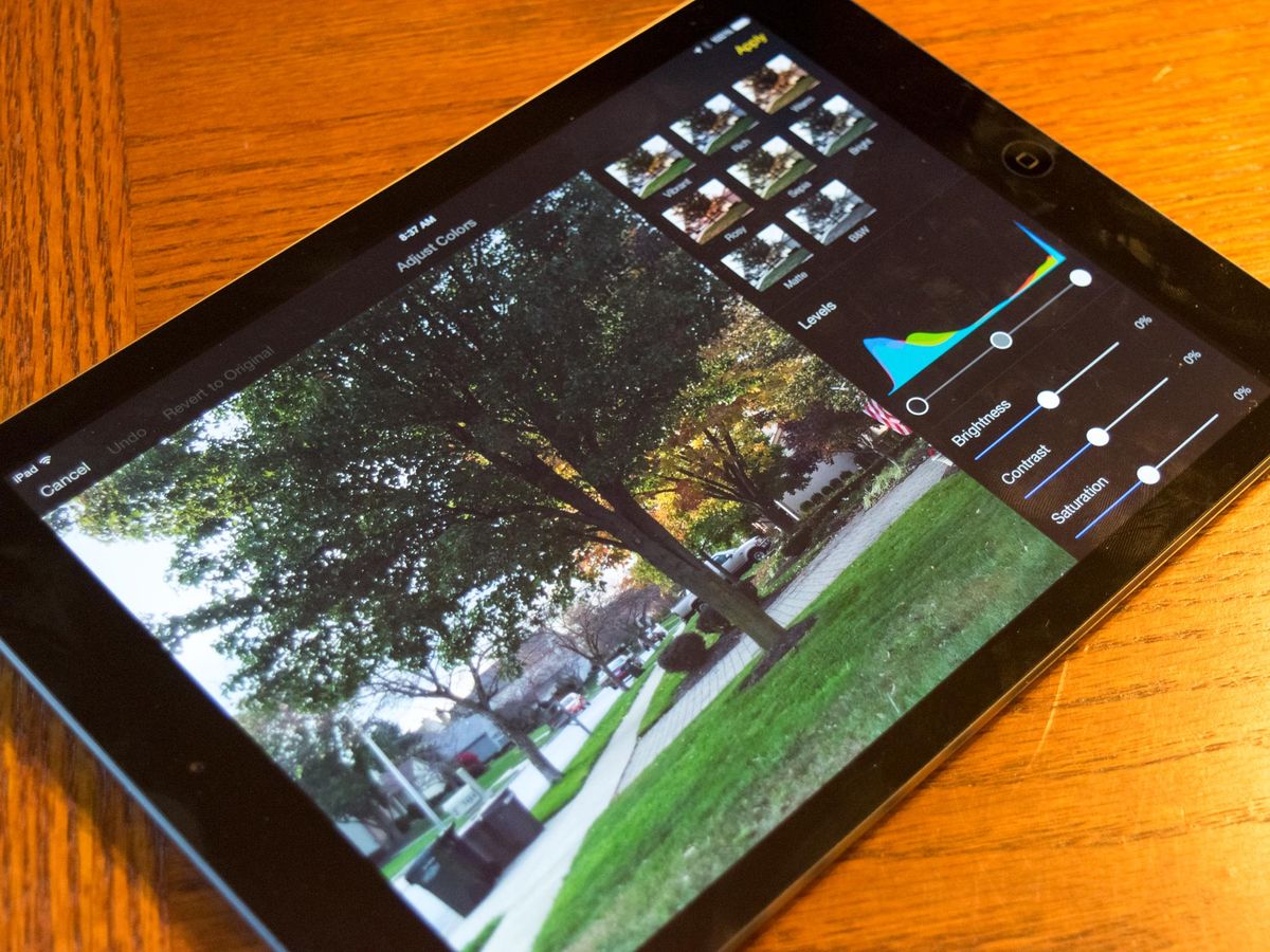 Pixelmator for iPad adds watercolor brushes, a new color picker, and ...