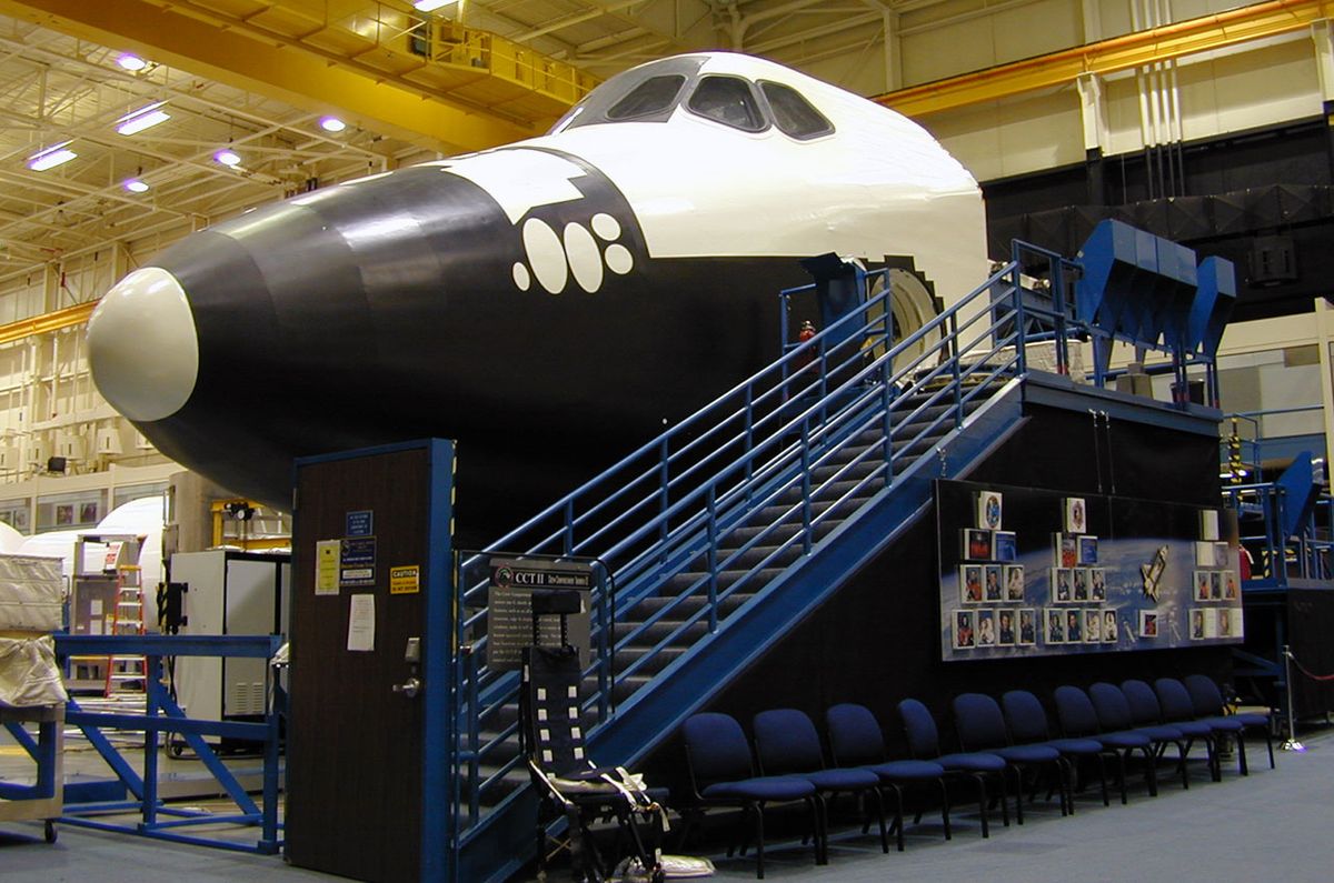 Tulsa Air and Space lands last of NASA's shuttle crew cabin trainers | Space