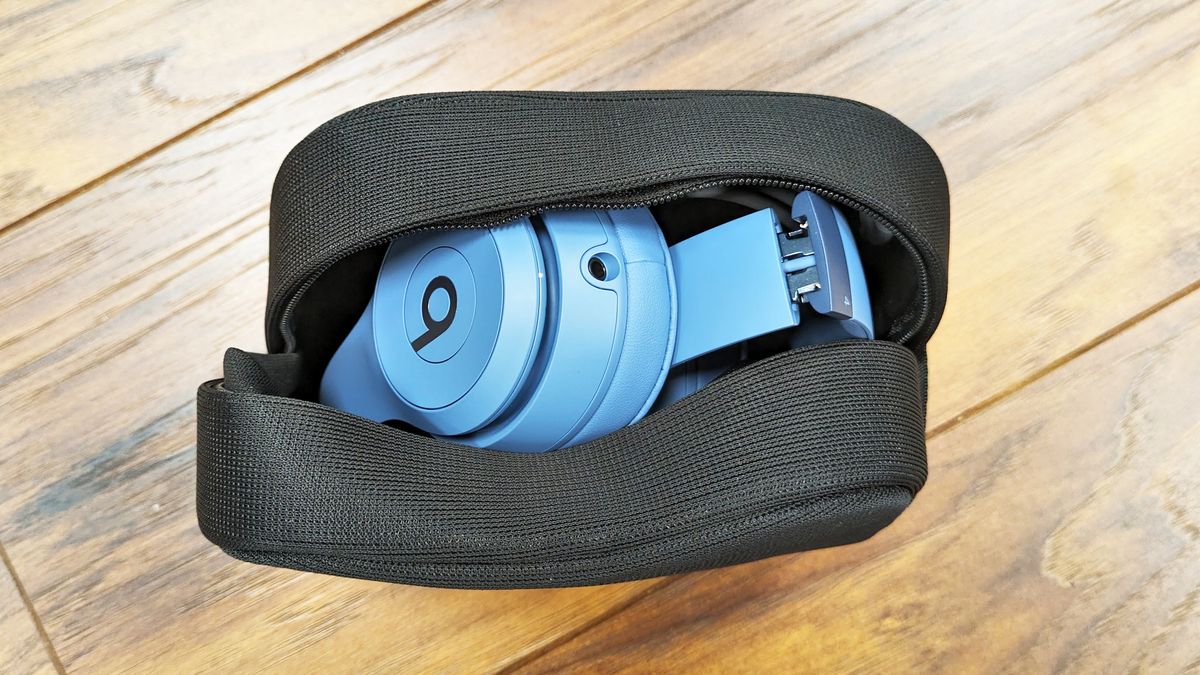 Beats Solo 4 review: a solid update to an iconic pair of wireless ...