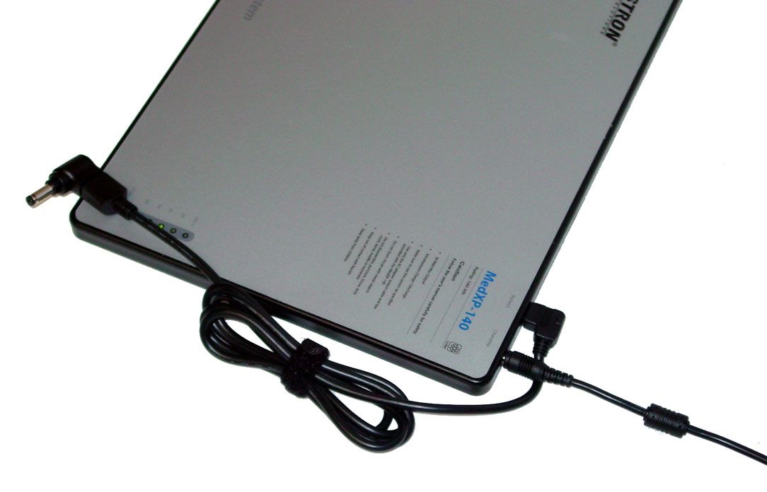 Amstron MedXP 140 And 300 - External Battery Roundup: Stay Away From ...