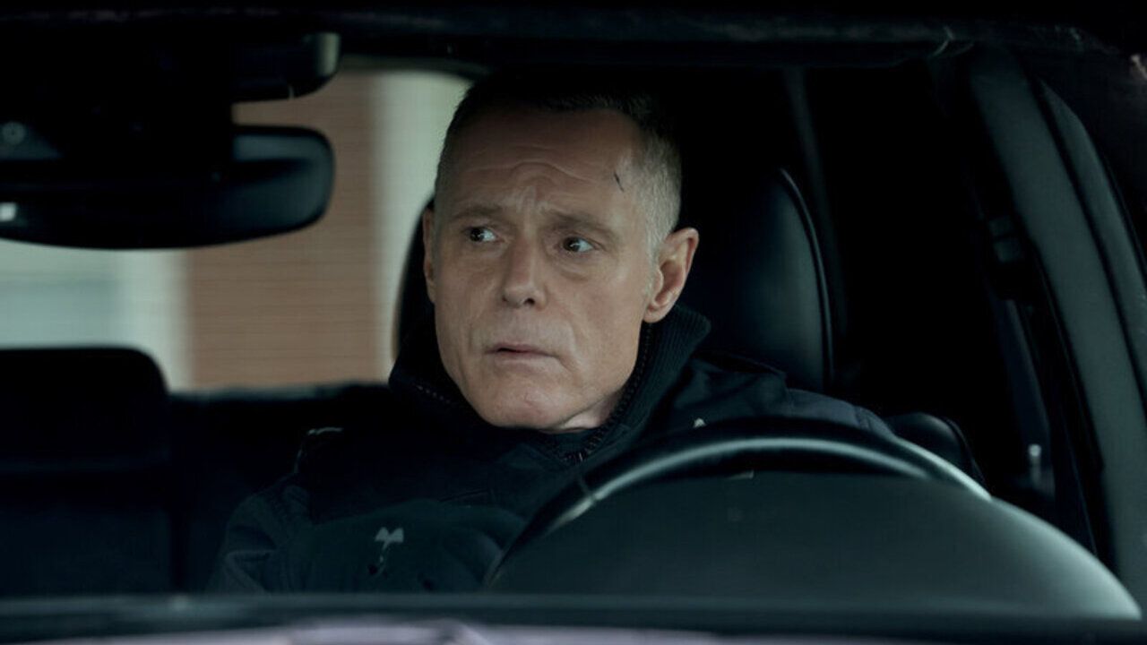 After Chicago P.D.'s Gruesome Reveal, Jason Beghe Addresses 'The ...