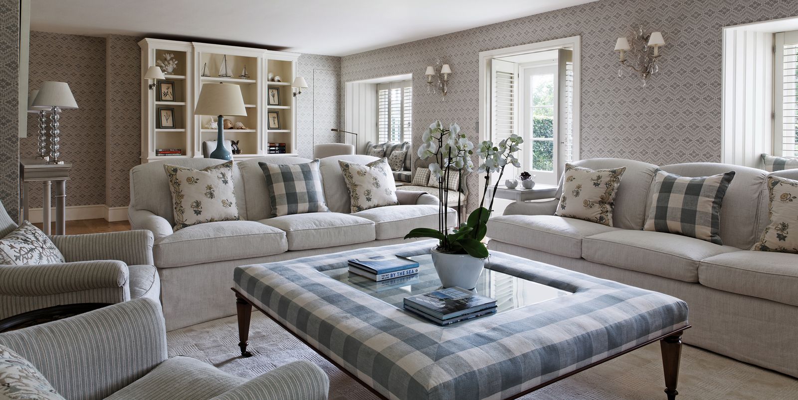 A graceful, museum-like hallway that shows how to refurbish without ...